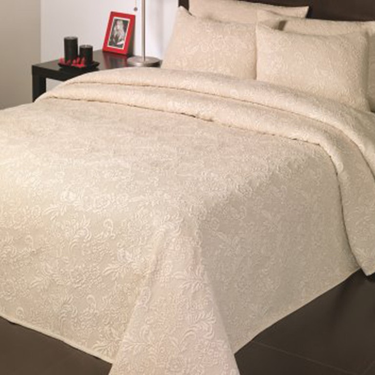 Katoenen bedsprei - Utah: mooie bedsprei ecru voor over het bed